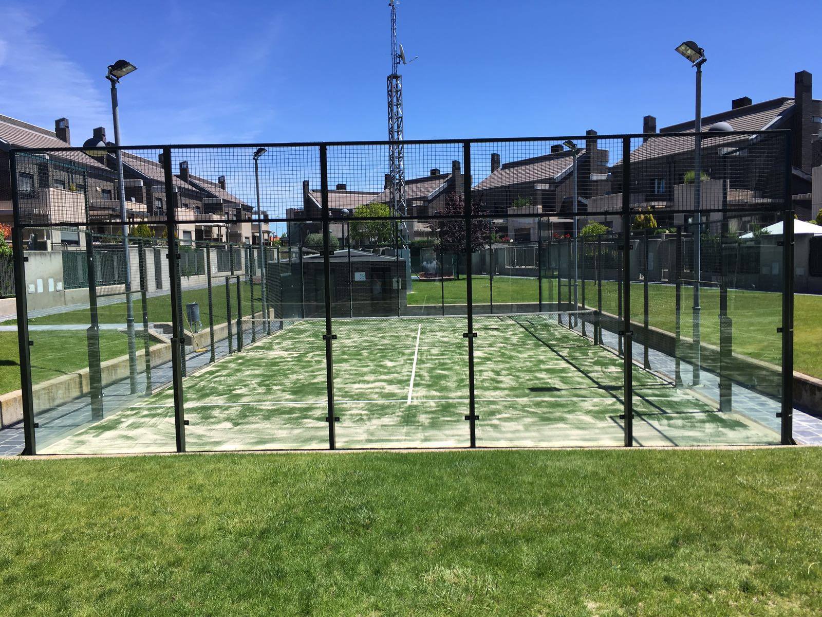 Home – PadelMagic - Fabricación de pistas de padel baratas - alquiler ...